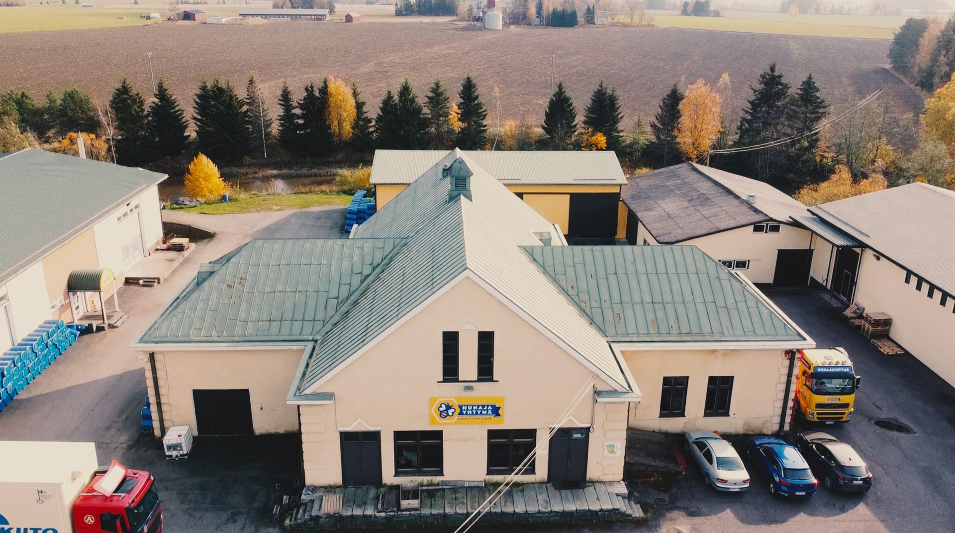 Hunajayhtymä Oy - Kotimainen hunaja - Hunajatuotteet