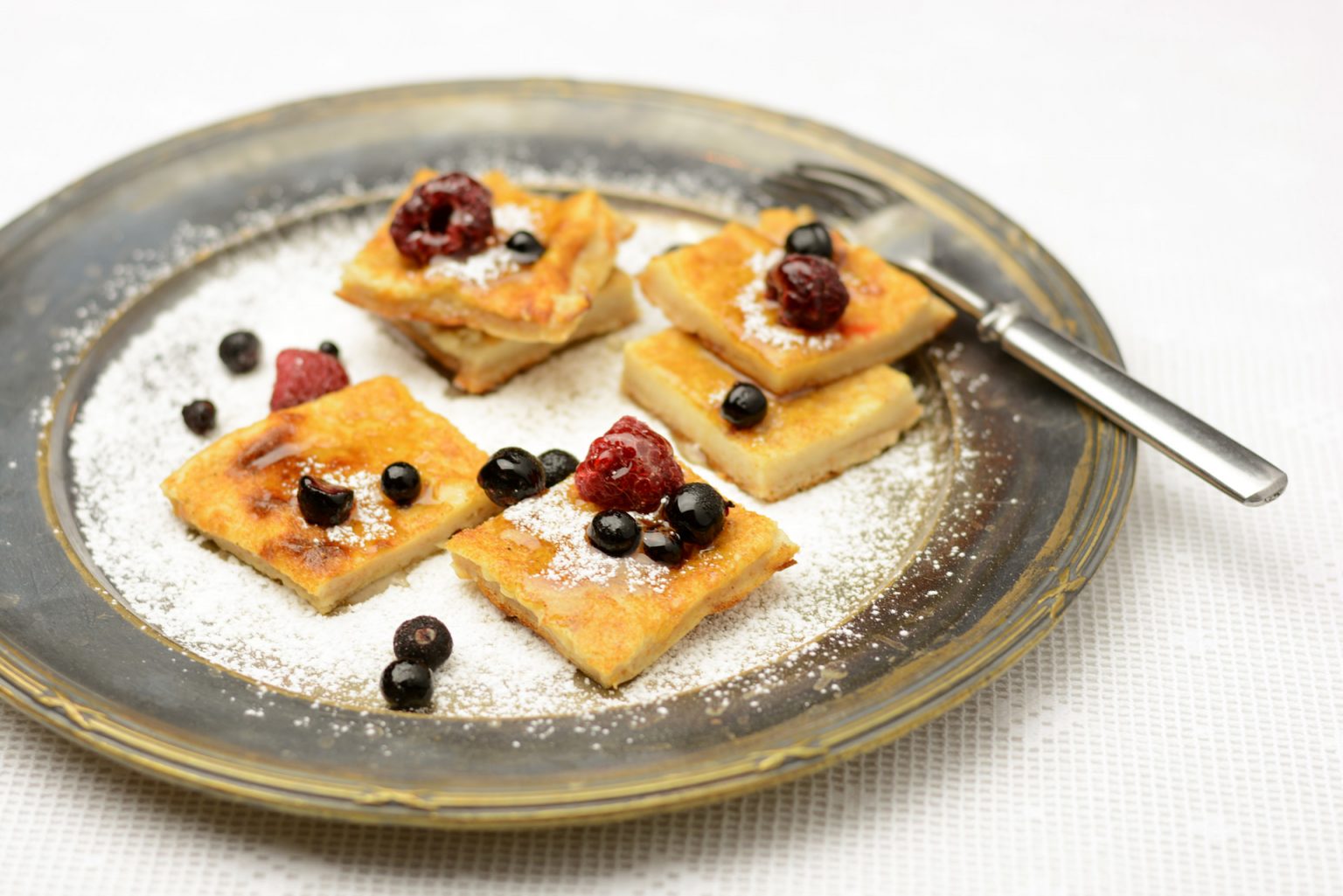 Hunajainen pannukakku - Hunajayhtymä Oy - Katso helppo ohje tästä!