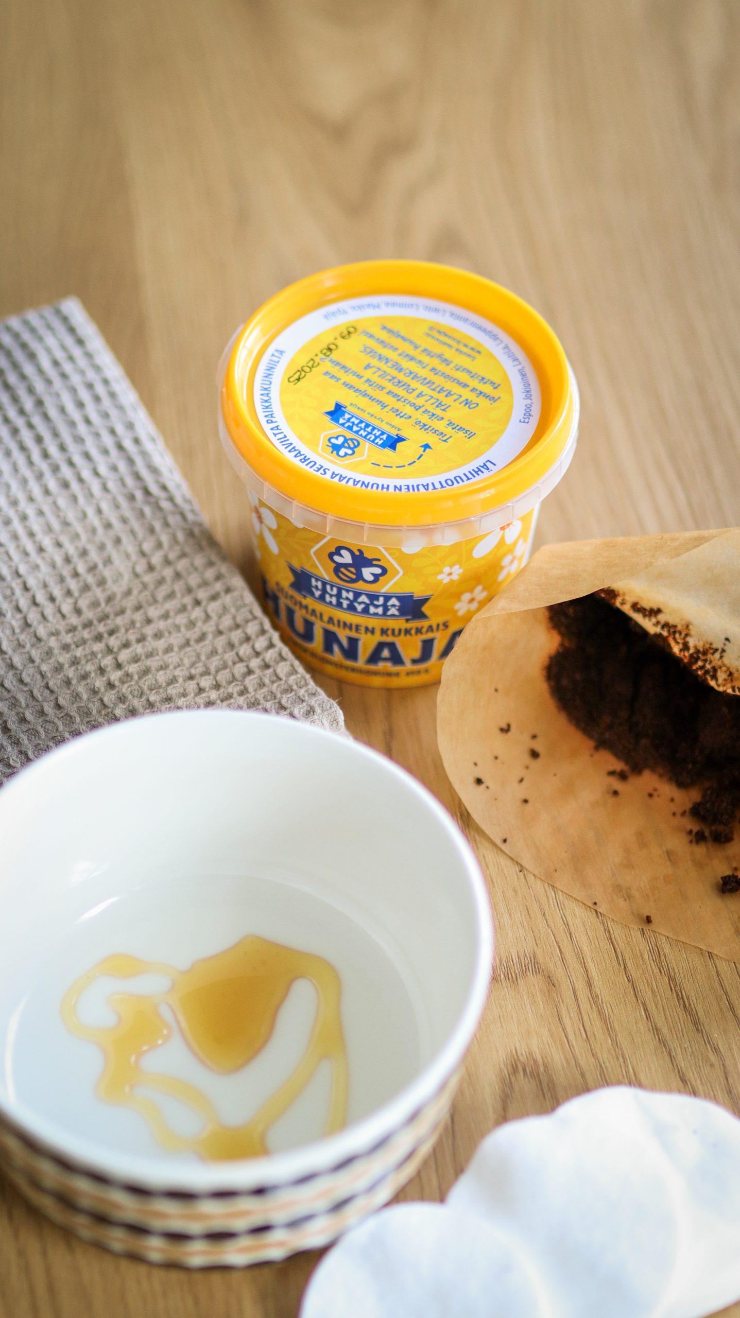 Ihana ihmeellinen hunaja - Hunajayhtymä Oy